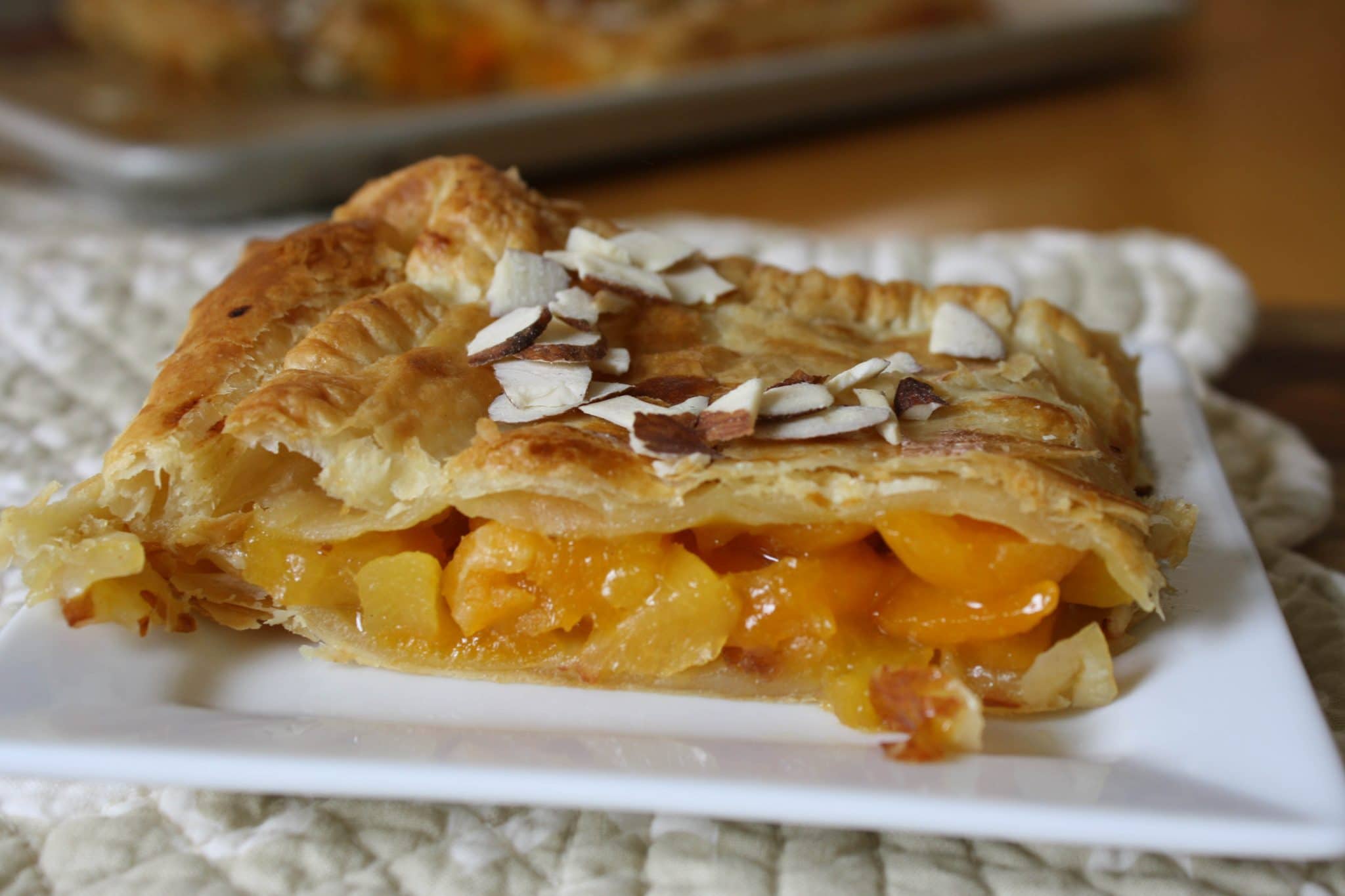 Vanilla & Apricot Almond Pastry Pie Recipe - Rodelle Kitchen