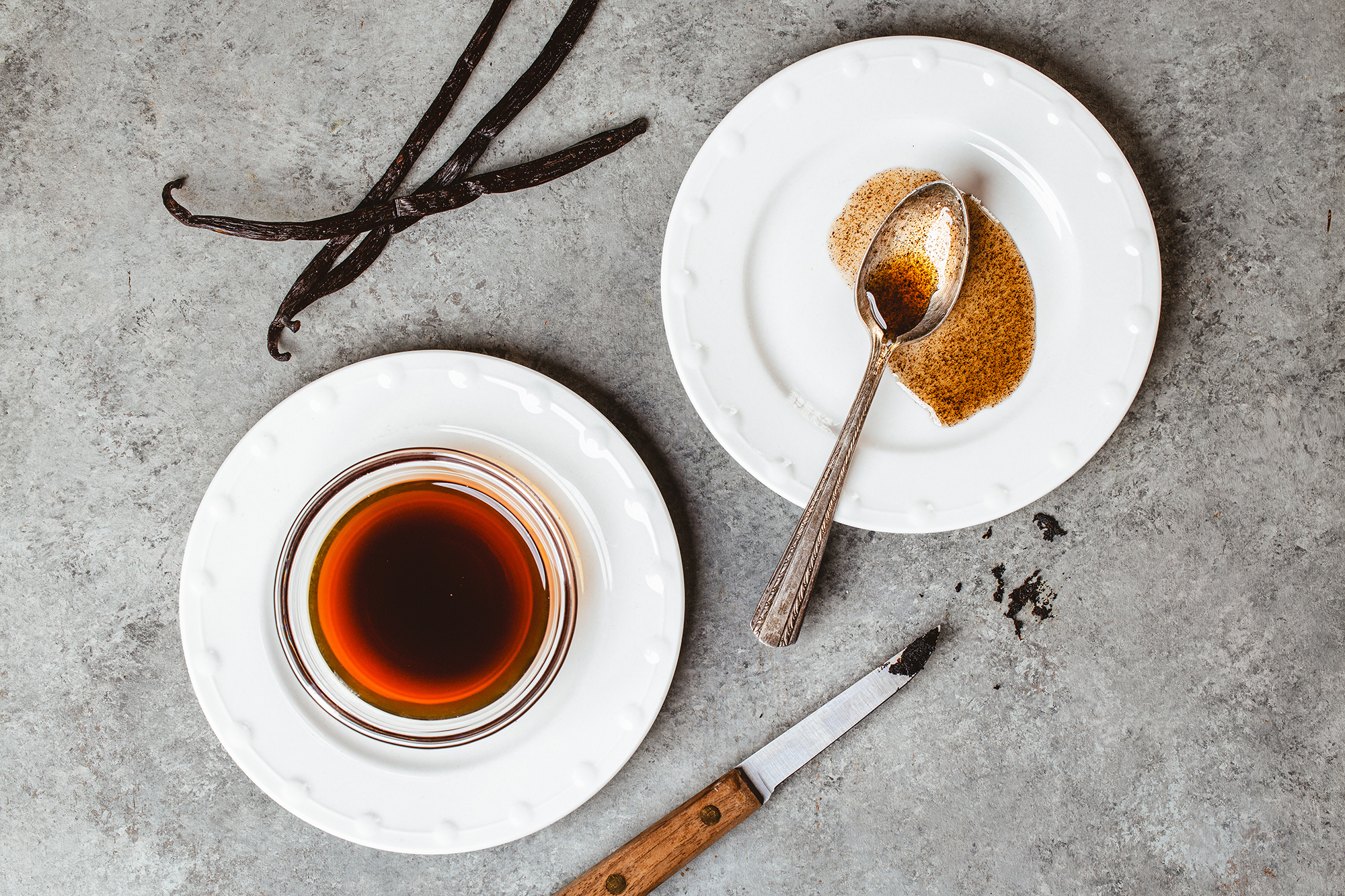 At Home Vanilla Taste Testing Experiment - Rodelle